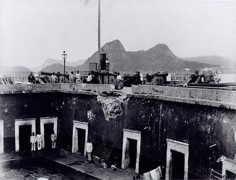 Fortaleza da Laje durante a Revolta da Armada | Enciclopédia Itaú Cultural