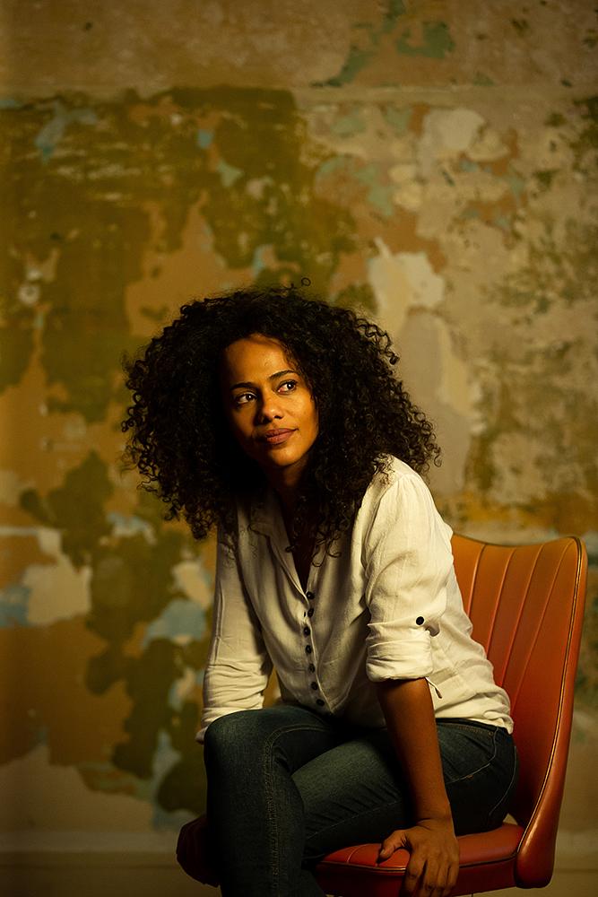 Naruna Costa | Enciclopédia Itaú Cultural