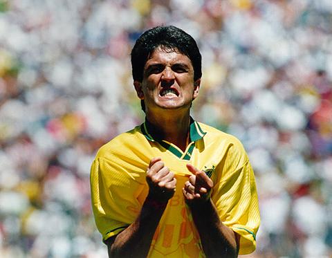 Bebeto Comemora o Gol contra os Estados Unidos na Copa do Mundo, São ...