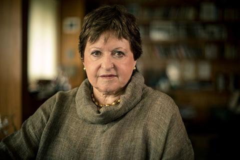 Luisa Strina | Enciclopédia Itaú Cultural