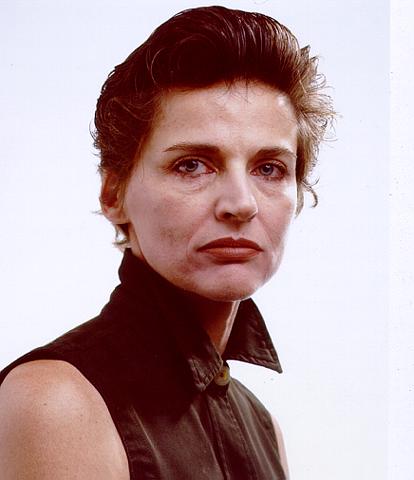 Retrato de Ella Dürst | Enciclopédia Itaú Cultural